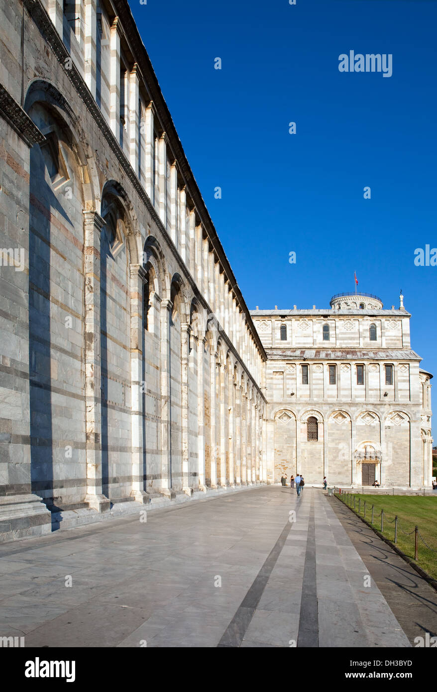 Pisa square hi-res stock photography and images - Alamy