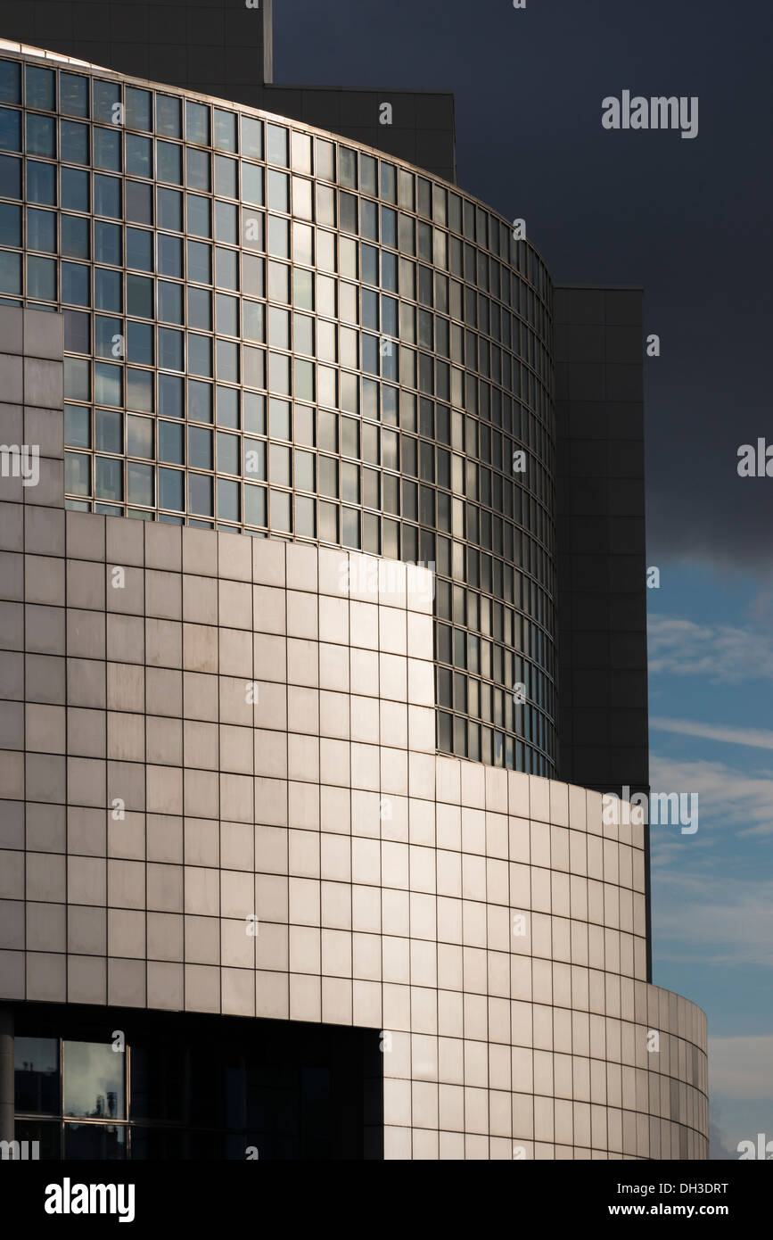 Bastille opera house hi-res stock photography and images - Alamy