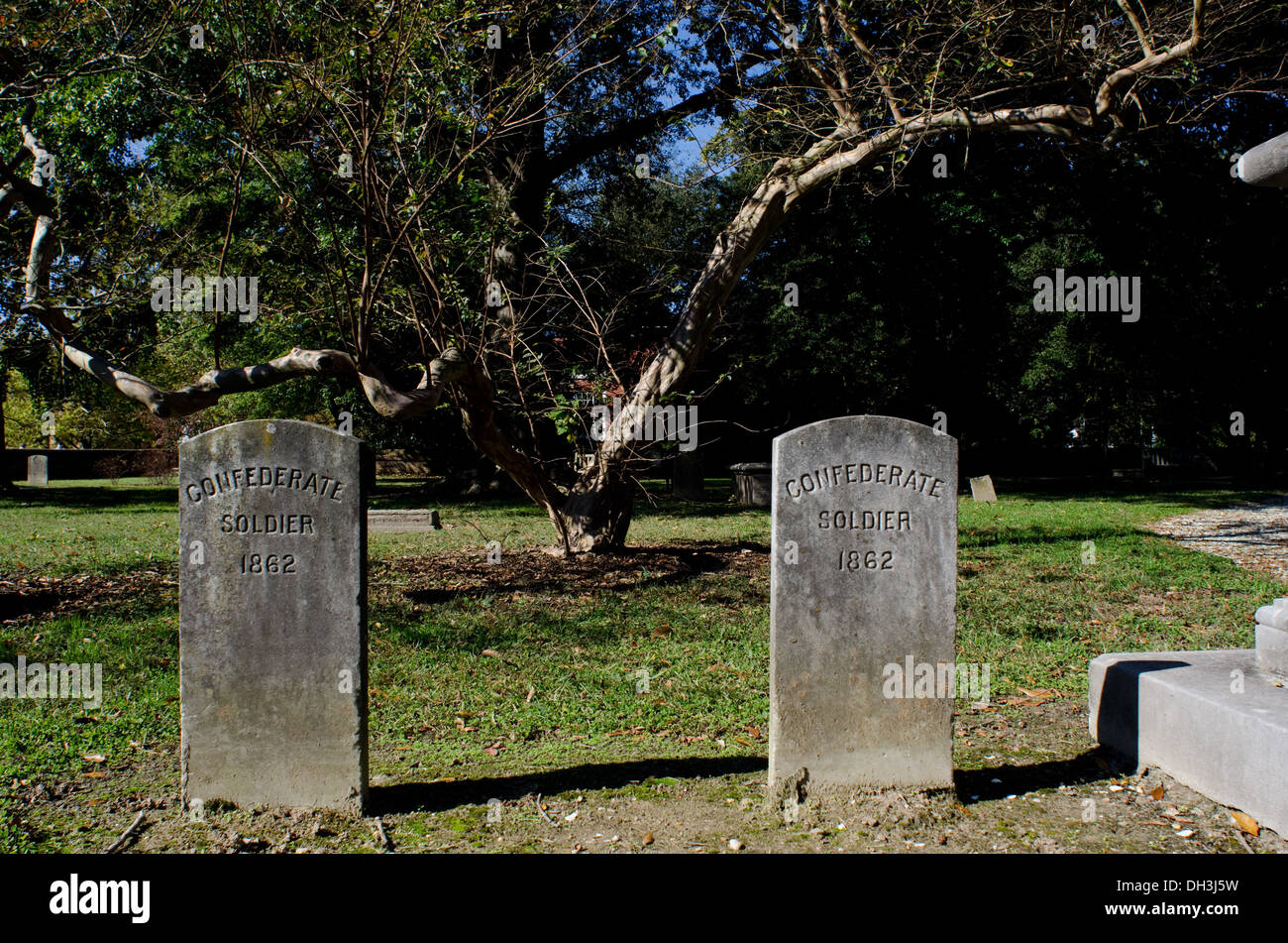 Confederate grave hi-res stock photography and images - Alamy
