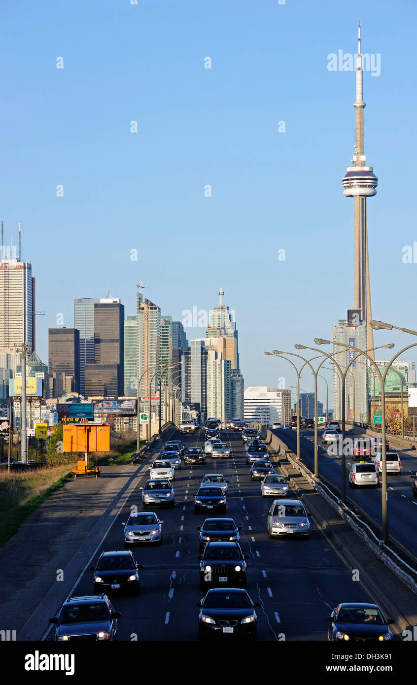 Gardiner expressway hi-res stock photography and images - Alamy