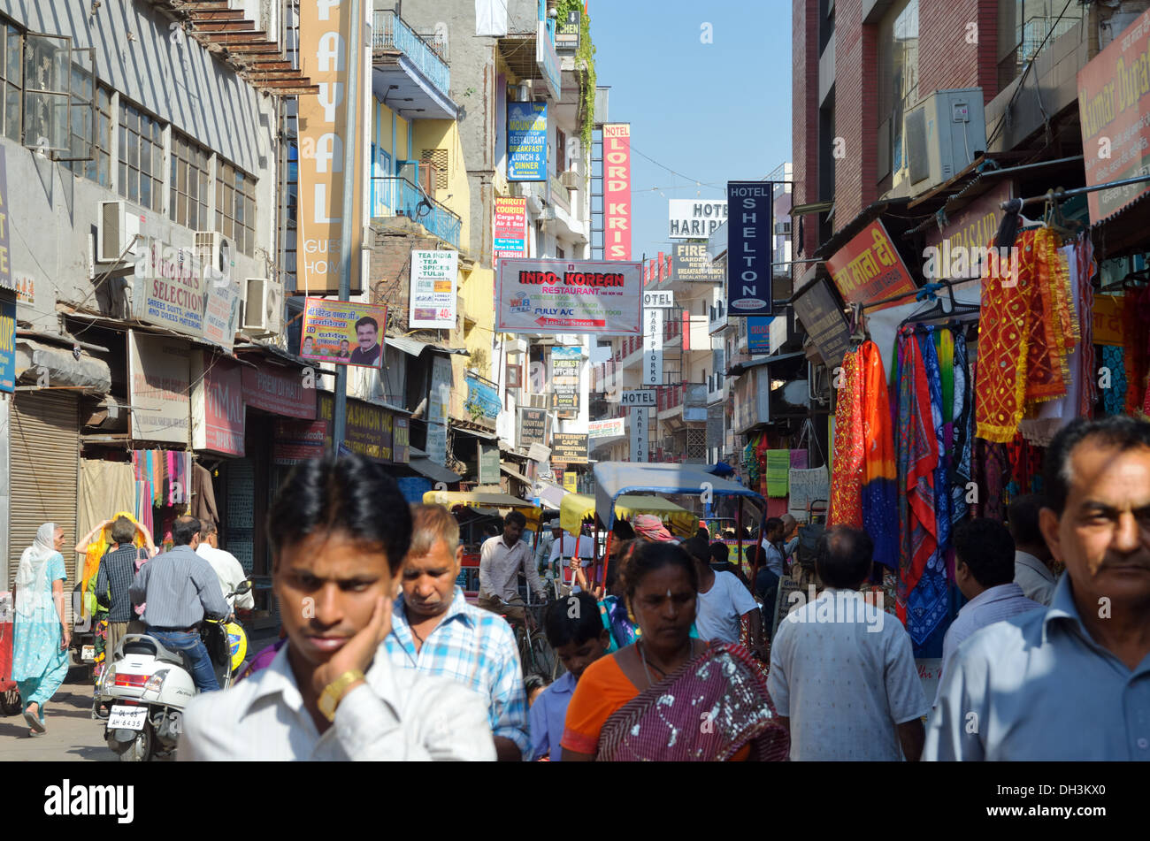 Main Bazaar in Paharganj, Delhi, India Stock Photo - Alamy