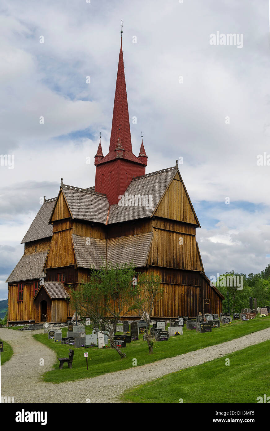 Ringebu Stavkyrkje, Ringebu Stave Church, Ringebu, Norway Stock Photo ...