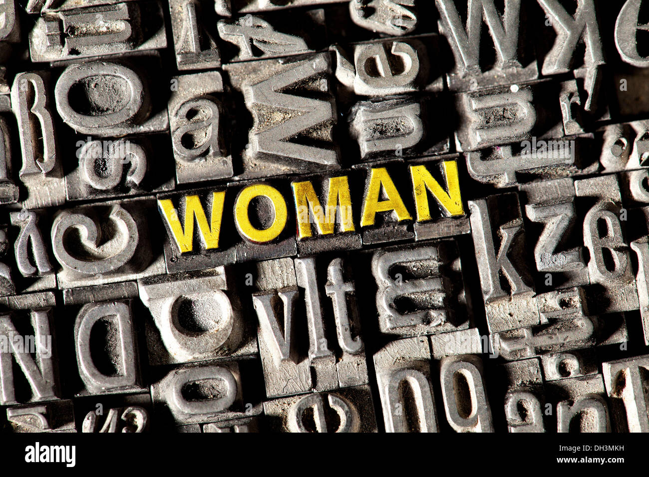 Old english alphabet hi-res stock photography and images - Alamy