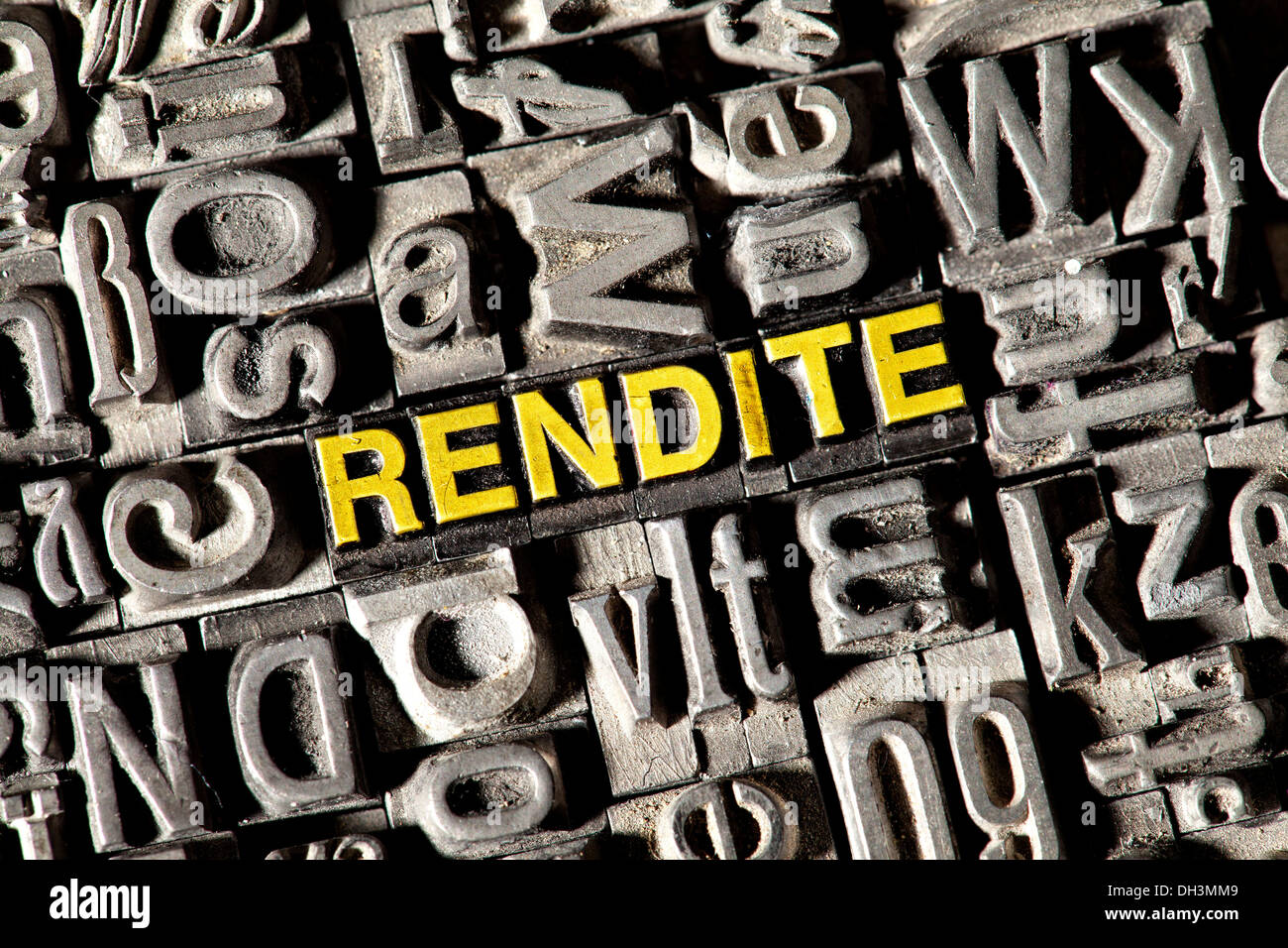 Large capital letters hi-res stock photography and images - Alamy