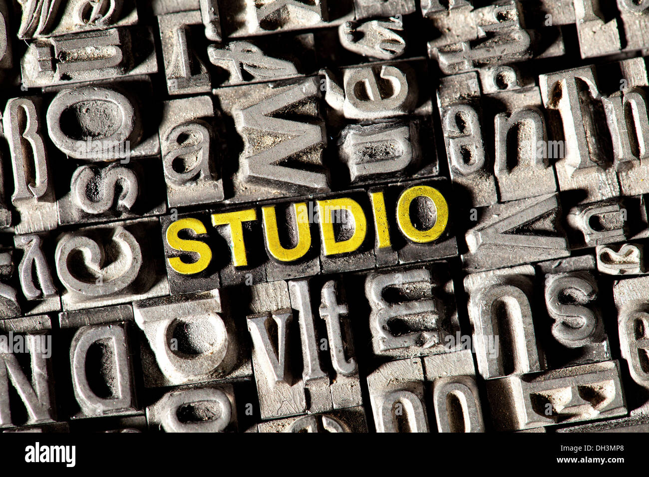 Old recording studio hi-res stock photography and images - Alamy