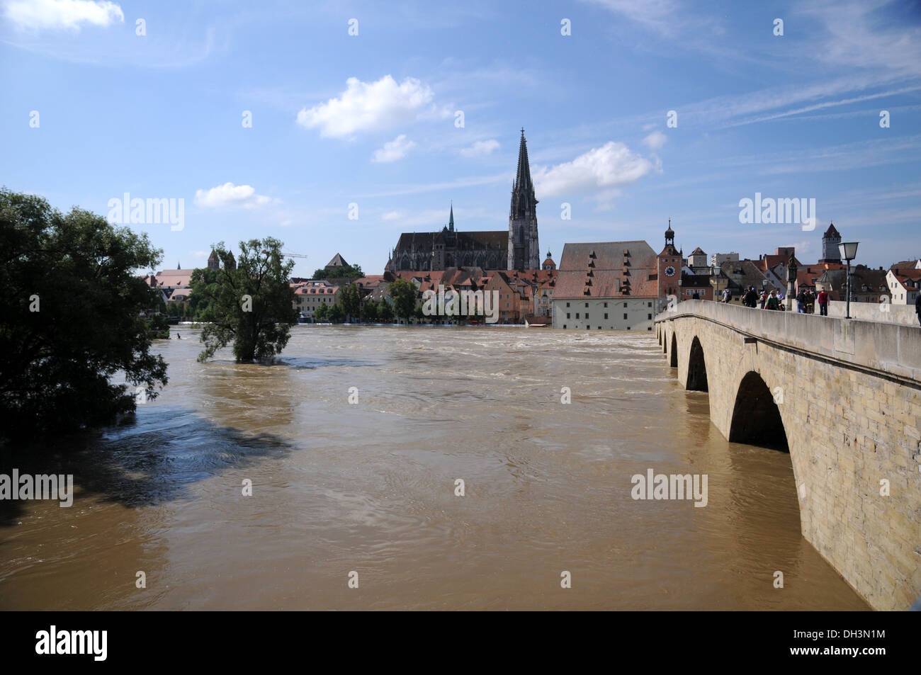 Danube flood hi-res stock photography and images - Alamy