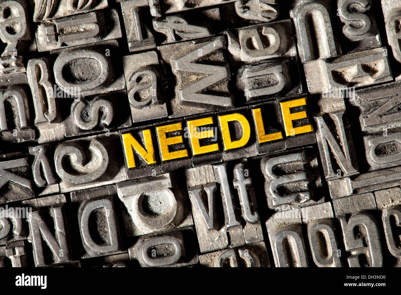 Large needle hi-res stock photography and images - Alamy