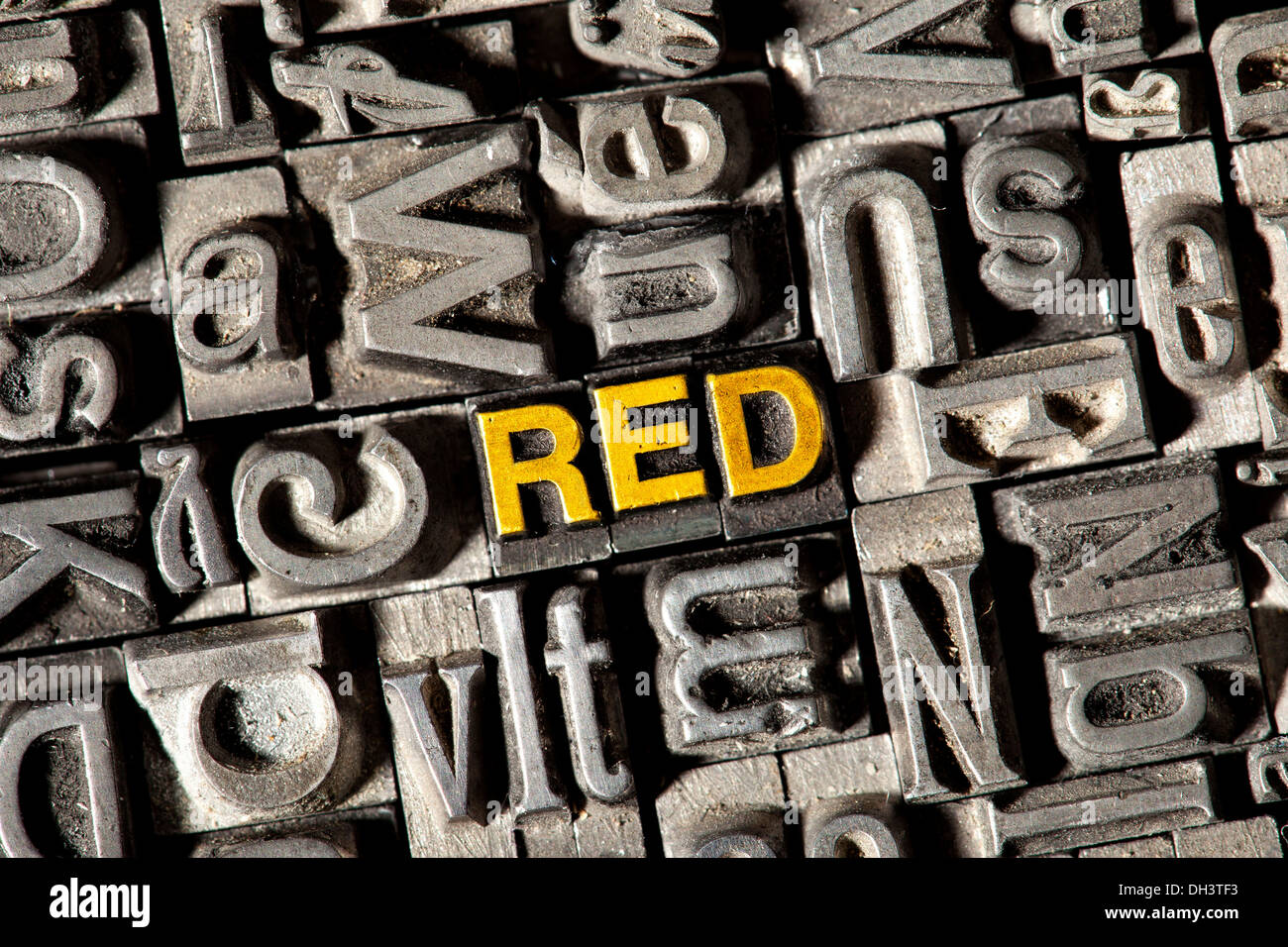 Old lead letters forming the word RED Stock Photo - Alamy
