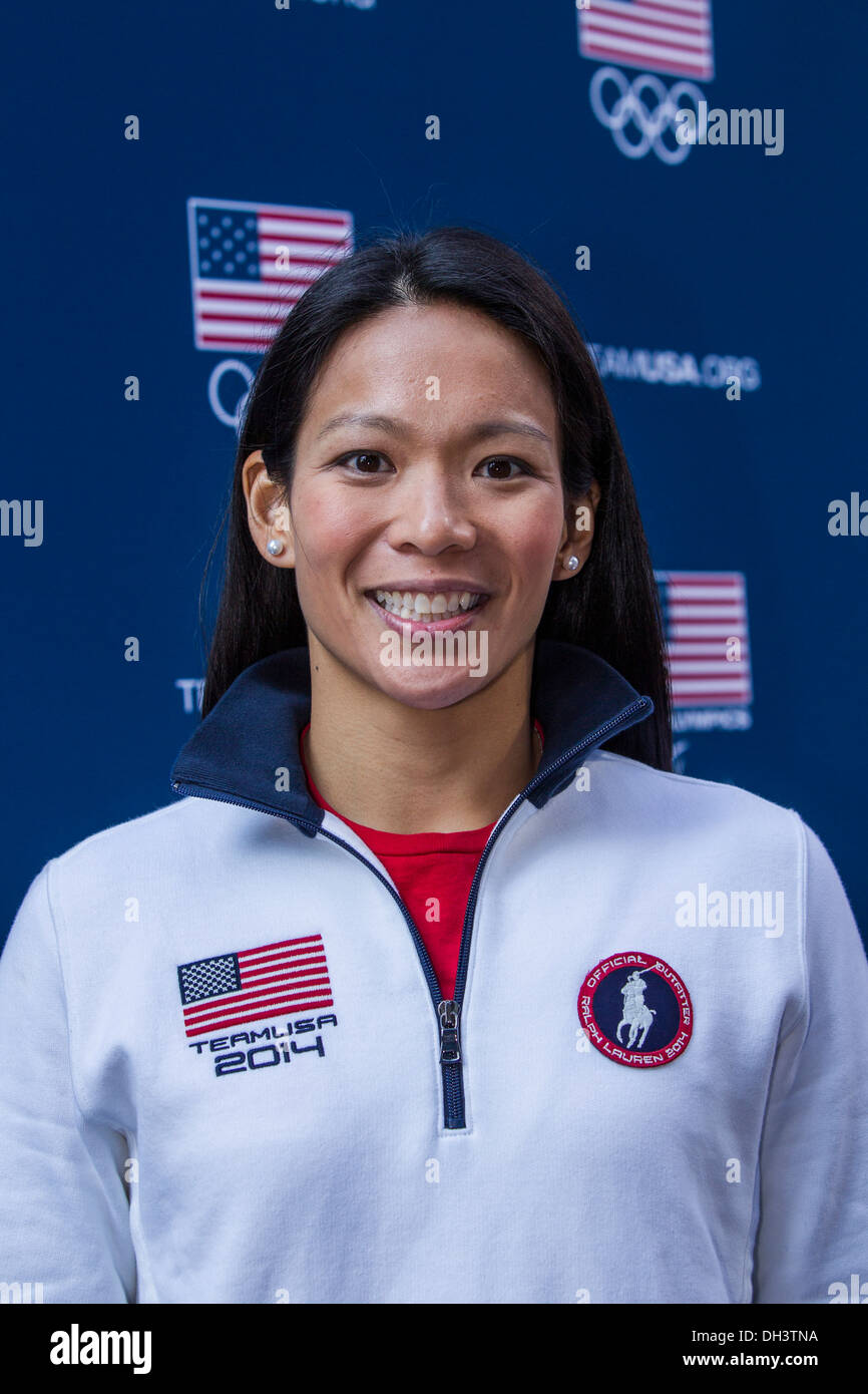 Olympic hockey player julie chu hi-res stock photography and images - Alamy