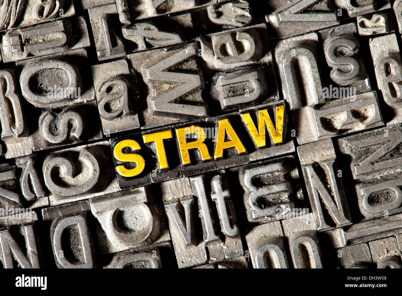 Straw letters hi-res stock photography and images - Alamy