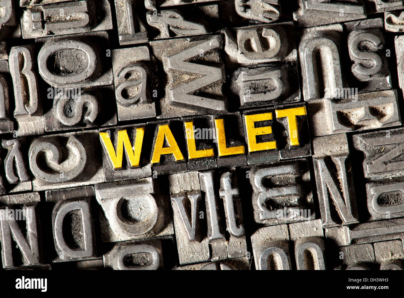 Old wallet hi-res stock photography and images - Alamy