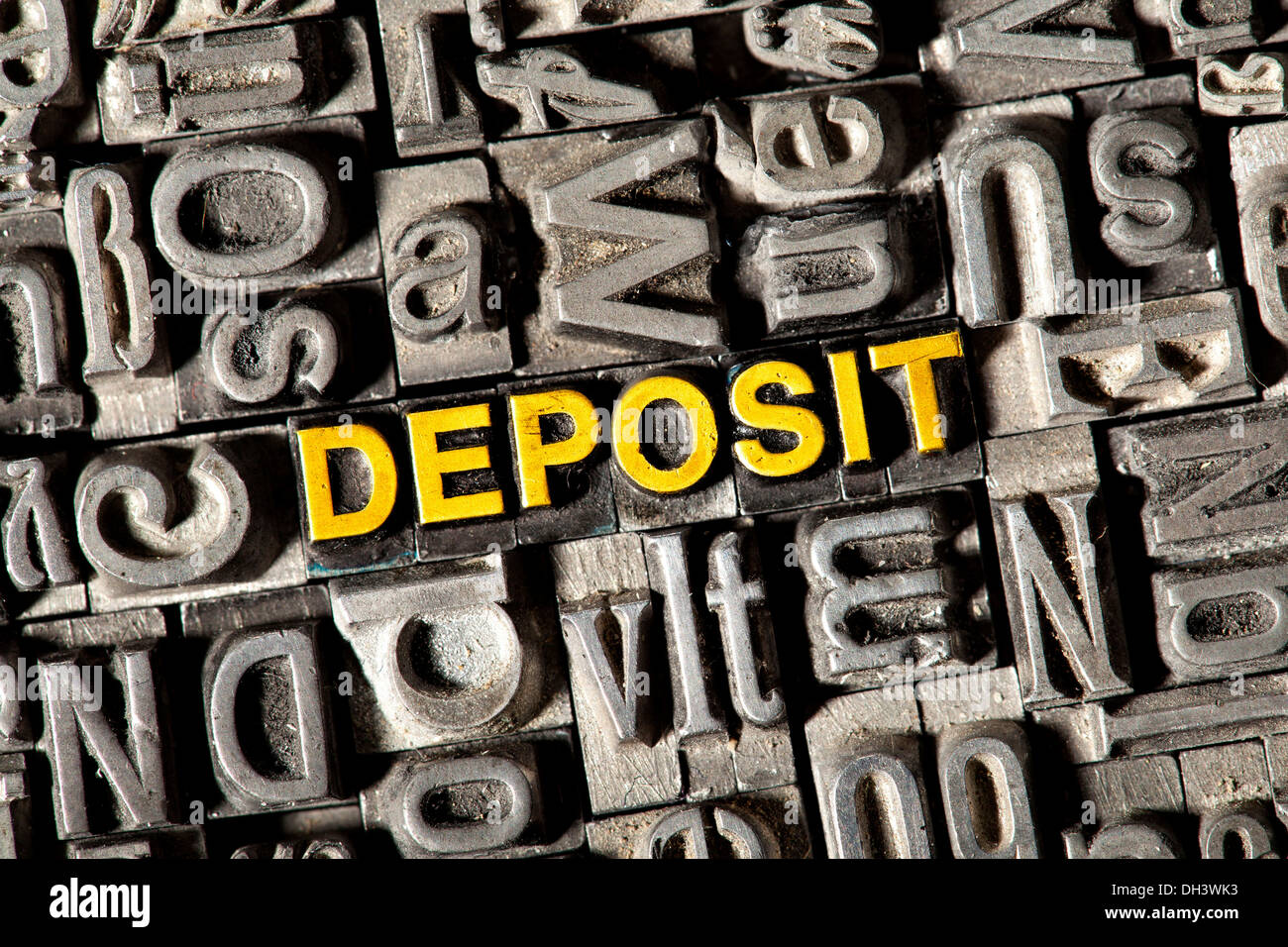 Deposit deposits hi-res stock photography and images - Alamy