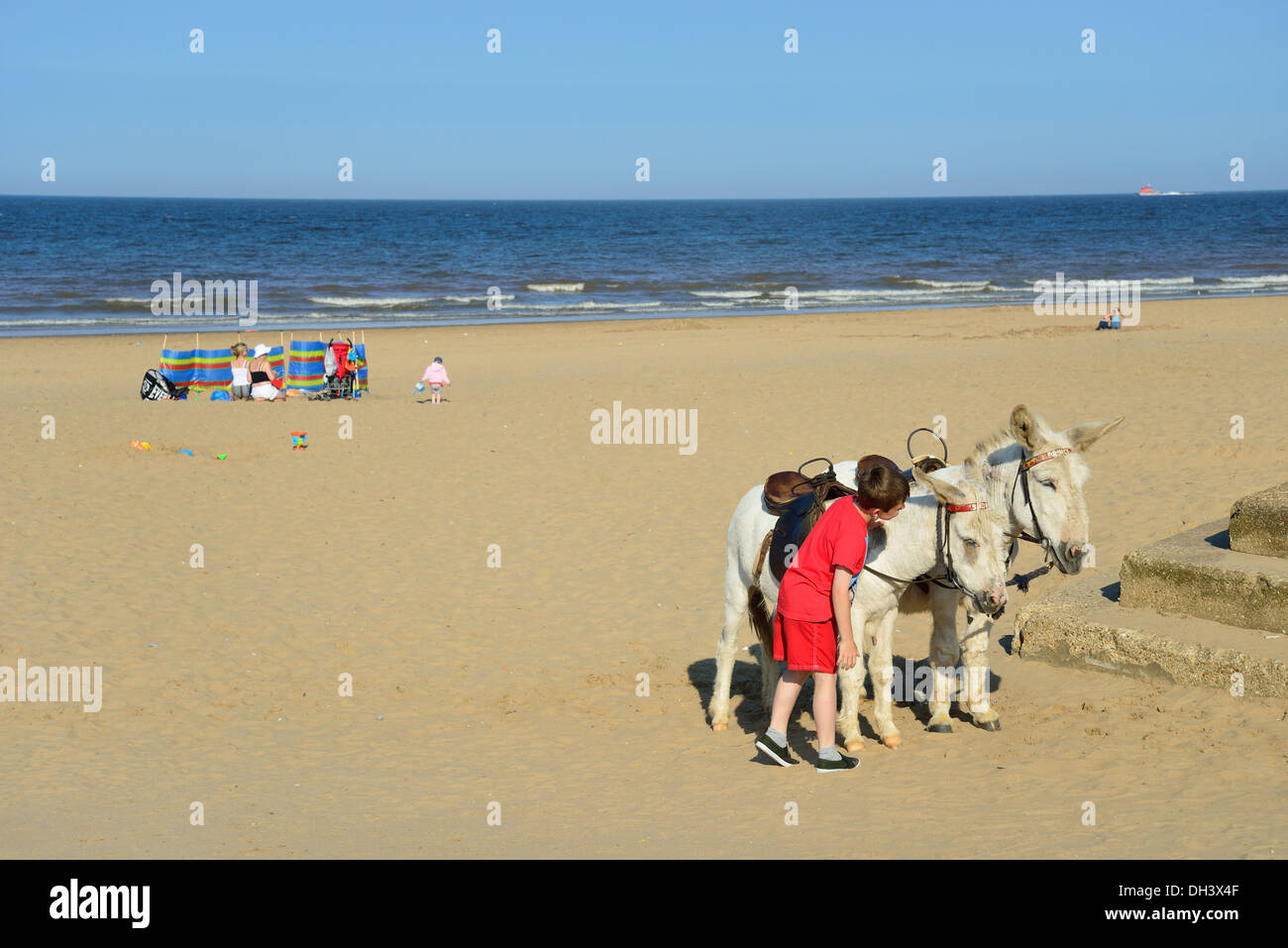 Mablethorpe seafront hi-res stock photography and images - Alamy
