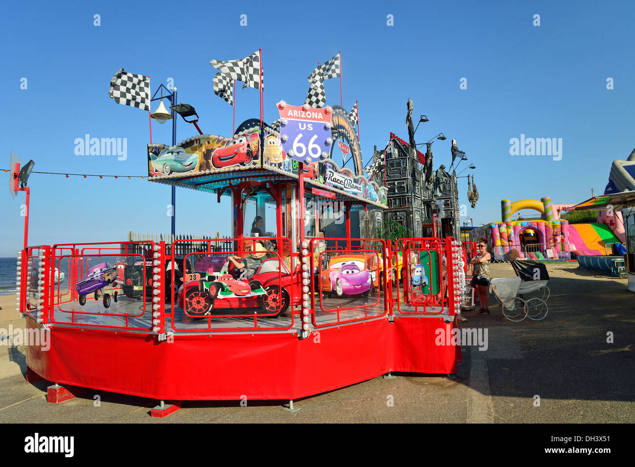 Fairground ride at Central Amusement Park, Beach Promenade, Mablethorpe ...