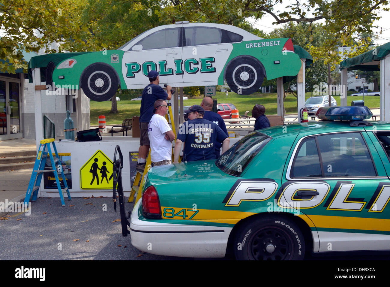 Police booth hi-res stock photography and images - Alamy