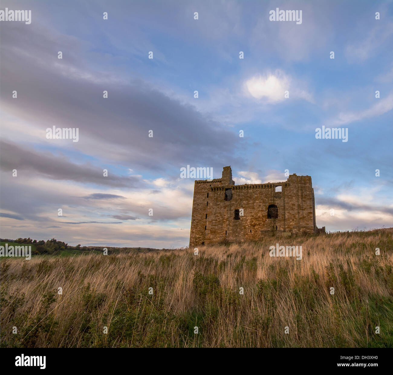 Crichton castle hi-res stock photography and images - Alamy