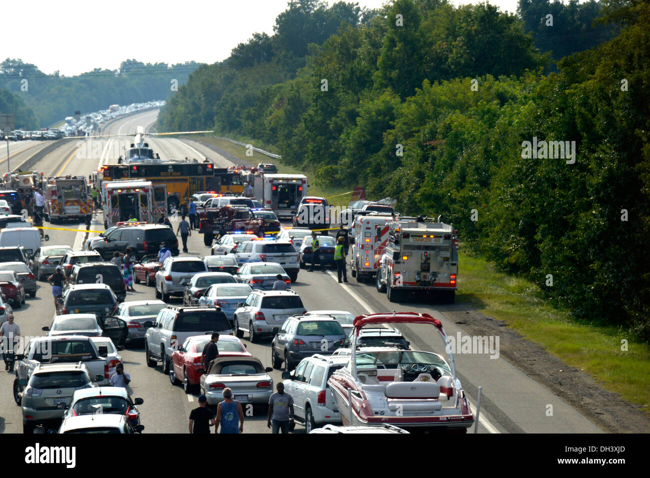 Gridlock hi-res stock photography and images - Alamy
