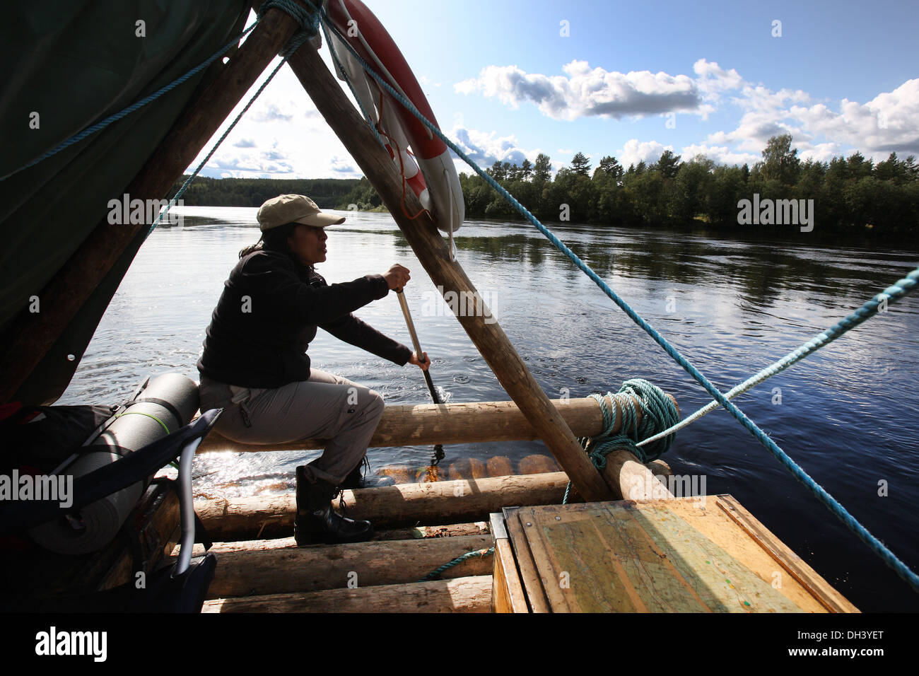 Timber raft hi-res stock photography and images - Alamy