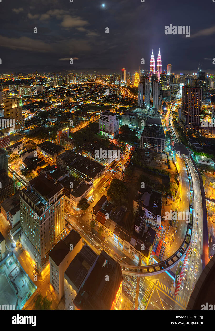 Kuala lumpur silhouette hi-res stock photography and images - Alamy