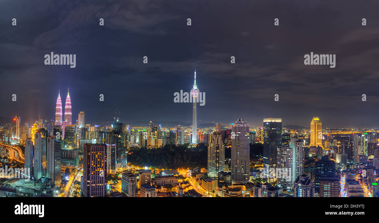 Kuala lumpur silhouette hi-res stock photography and images - Alamy