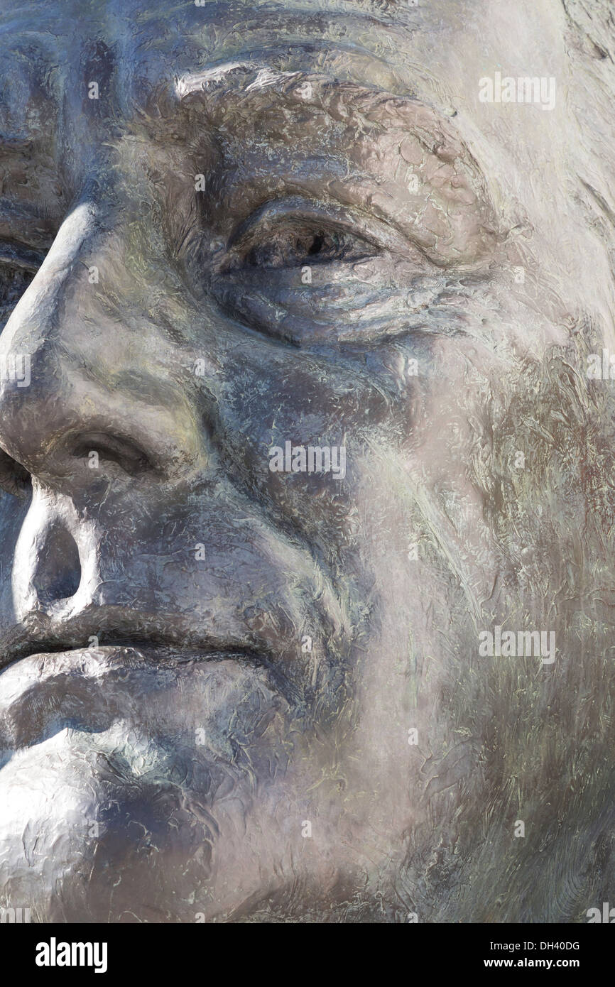 Franklin Delano Roosevelt Bust Sculpture in the Four Freedoms Park on ...