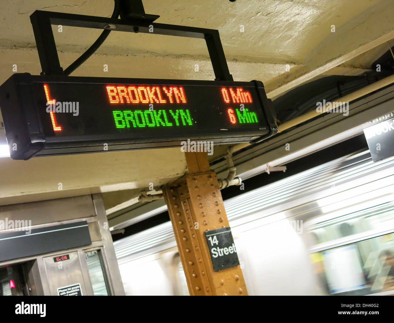 Subway Countdown Clock on 14th Street, NYC Stock Photo - Alamy