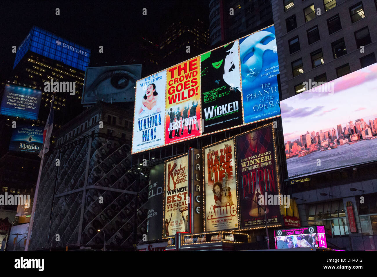 Multiple advertisements hi-res stock photography and images - Alamy