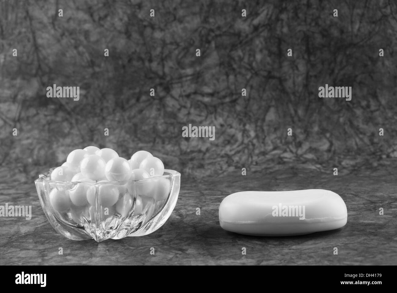 Soap and bath beads hi-res stock photography and images - Alamy