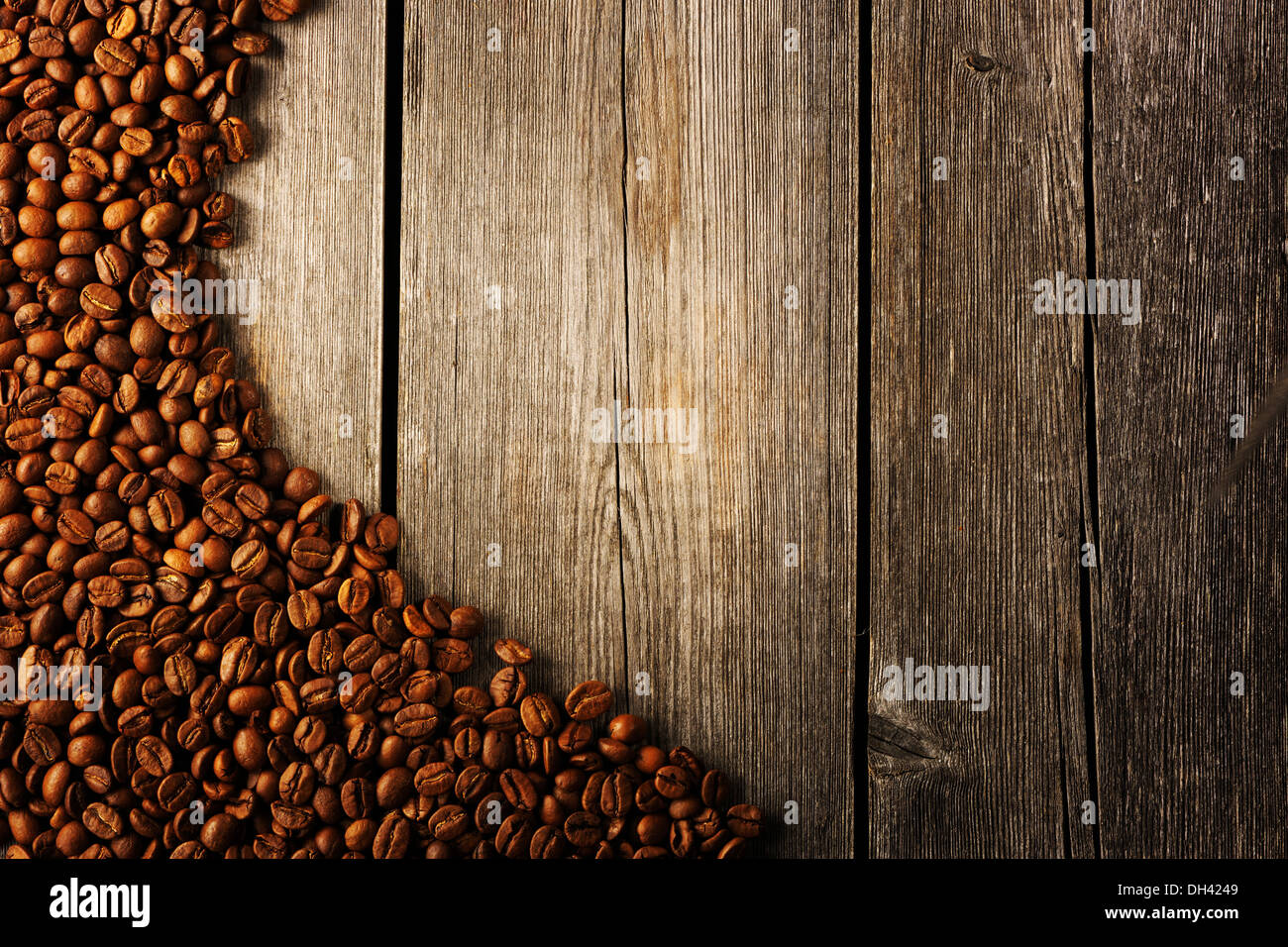 Coffee beans background Stock Photo - Alamy