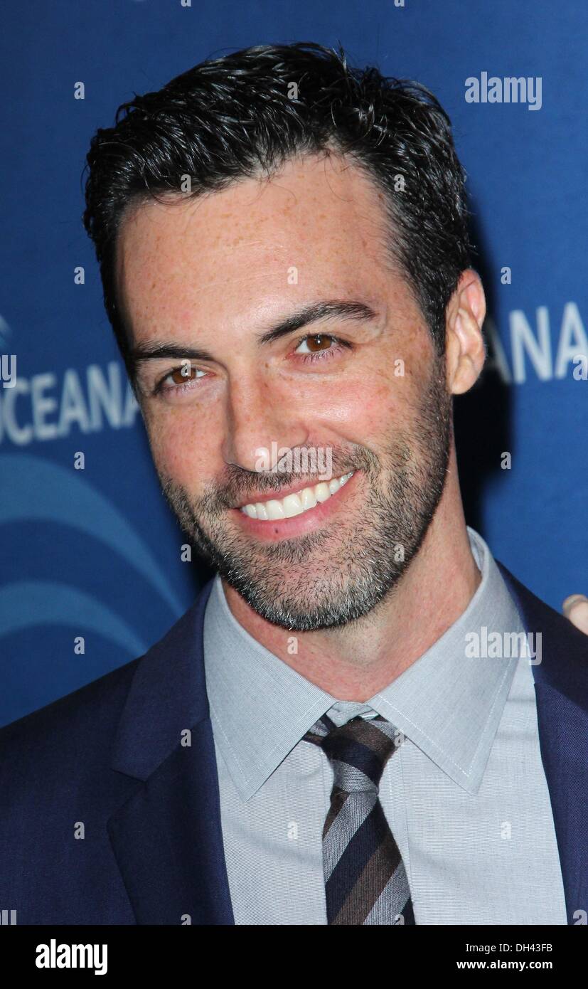 Los Angeles, California, USA. 30th Oct, 2013. Reid Scott attends Oceana ...