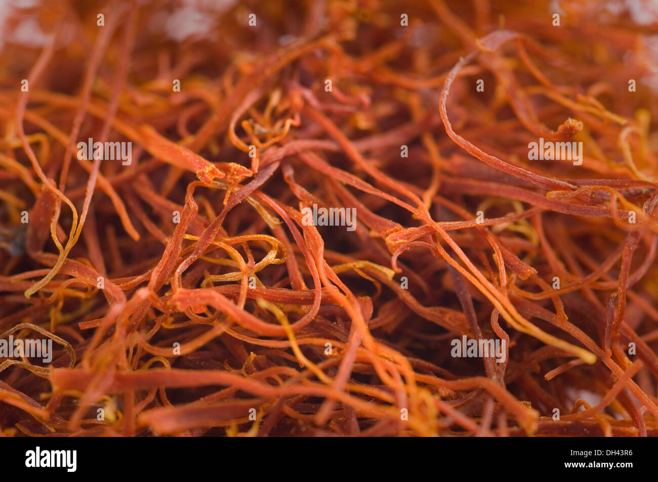 Saffron threads hi-res stock photography and images - Alamy