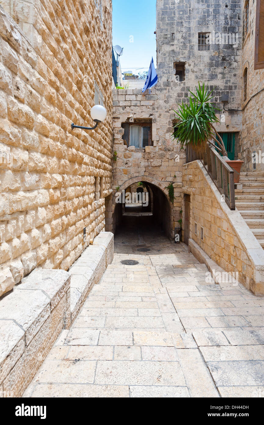 Ancient jewish quarter door hi-res stock photography and images - Alamy