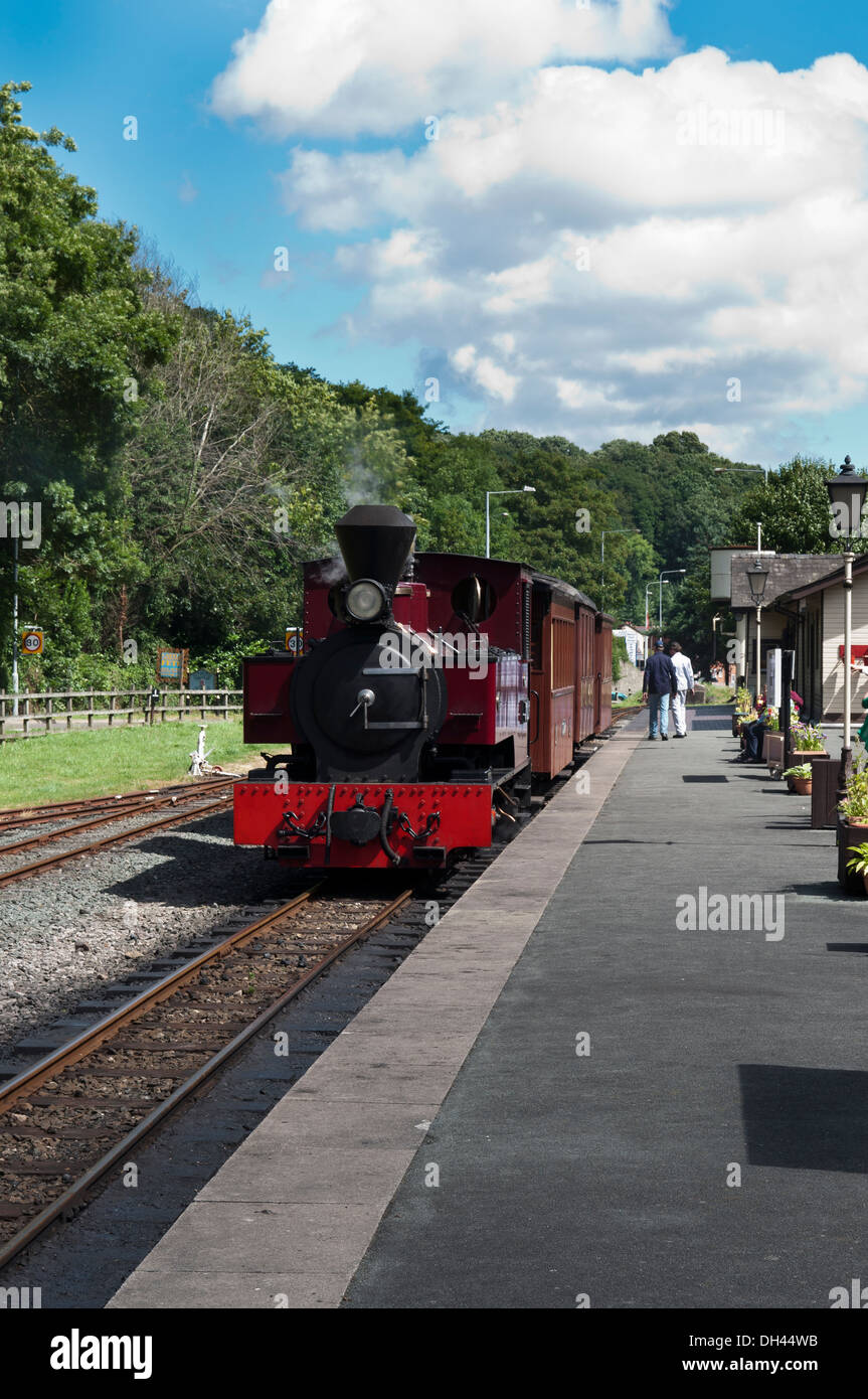 Welshpool railway hi-res stock photography and images - Alamy