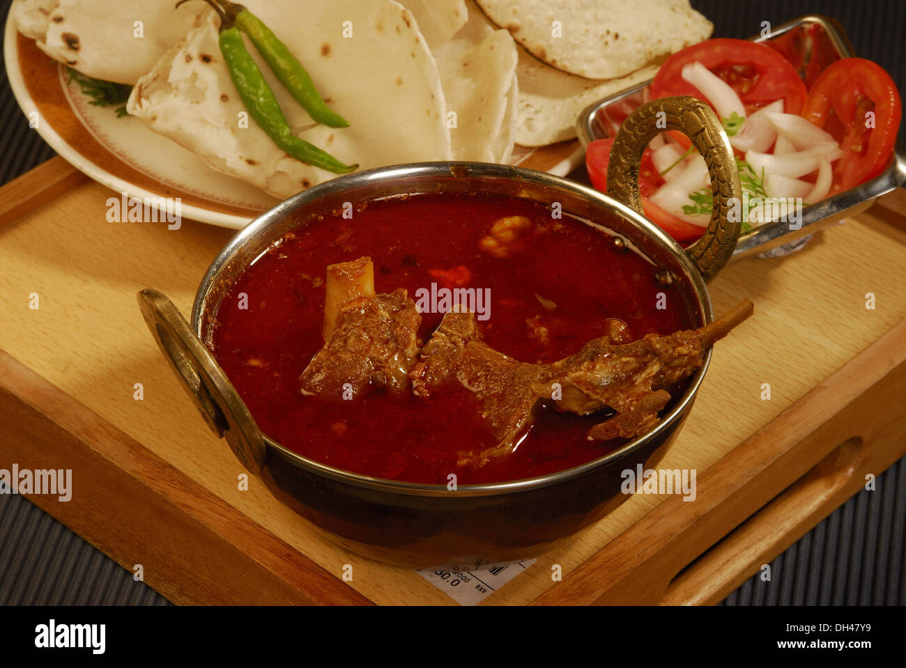 Kolhapuri Mutton Tambda Rassa