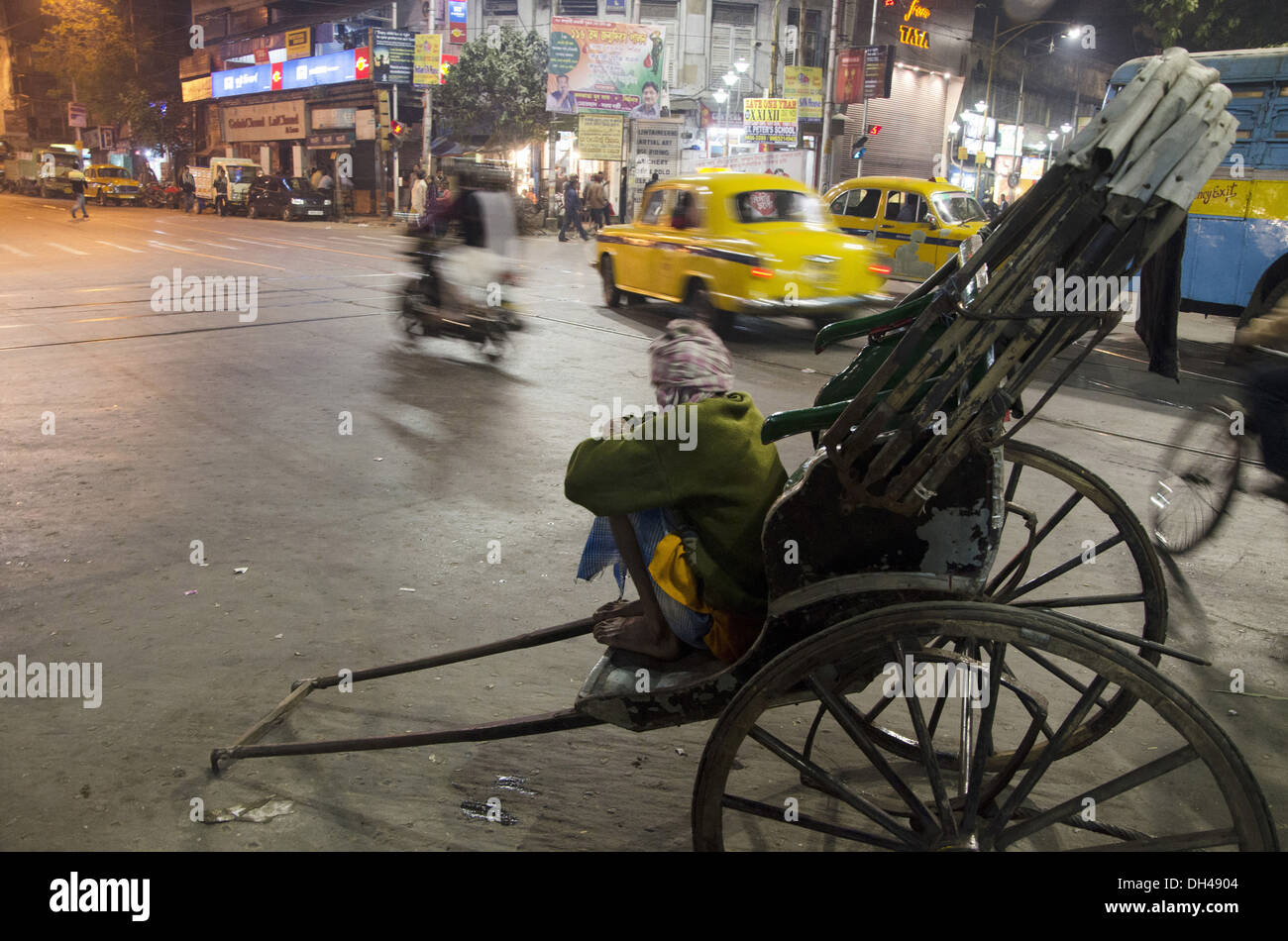 Rickshaw puller hi-res stock photography and images - Alamy