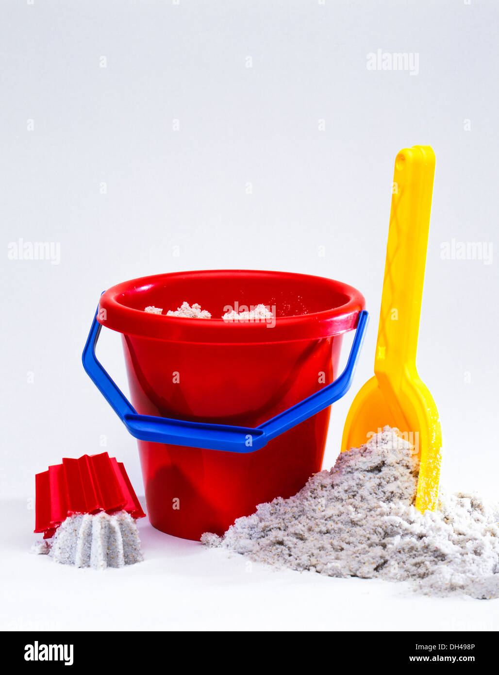 Sandbox toys, buckets, shovel, forms Stock Photo - Alamy