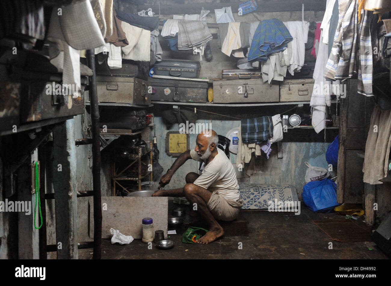 Mumbai Slums House High Resolution Stock Photography and Images - Alamy