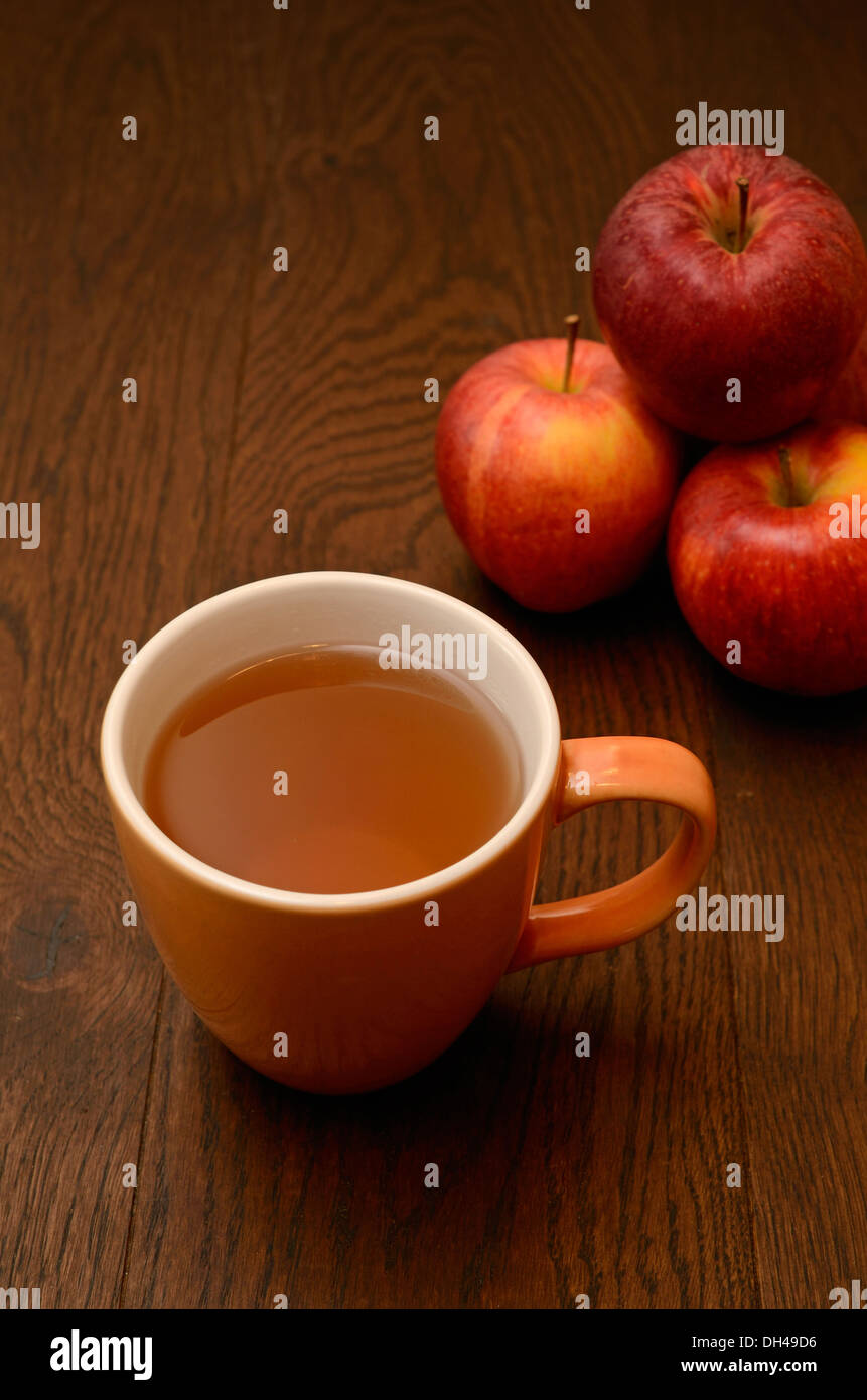 Apple lemon tea hi-res stock photography and images - Alamy