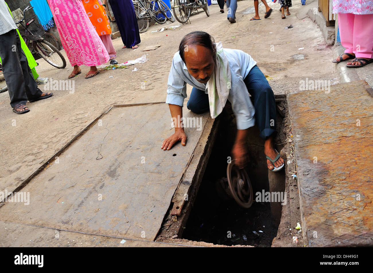 man turning wheel south africa Stock Photo - Alamy