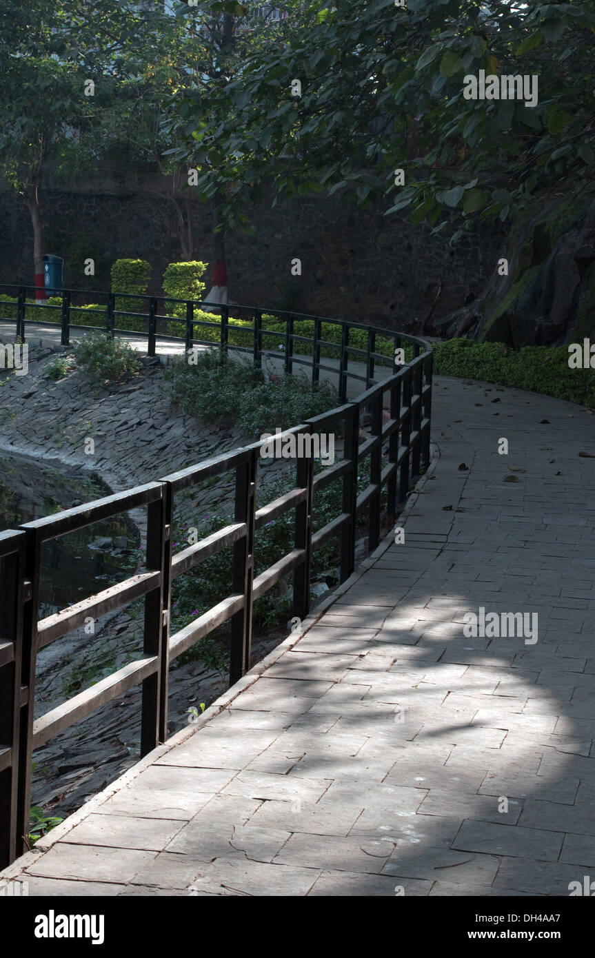 Fence walking hi-res stock photography and images - Alamy