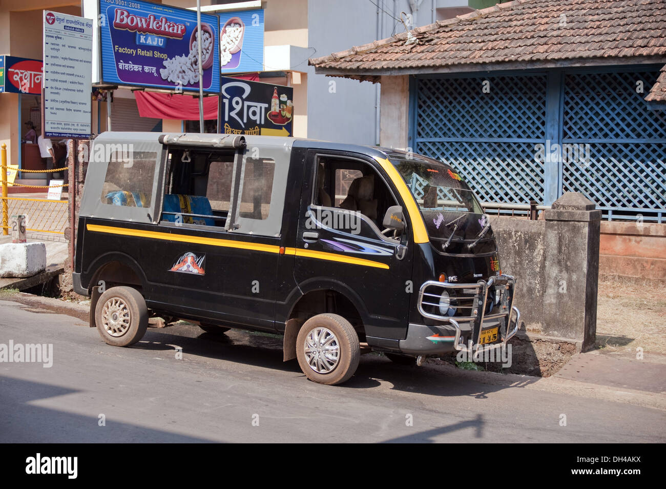 Maruti Eeco Modified