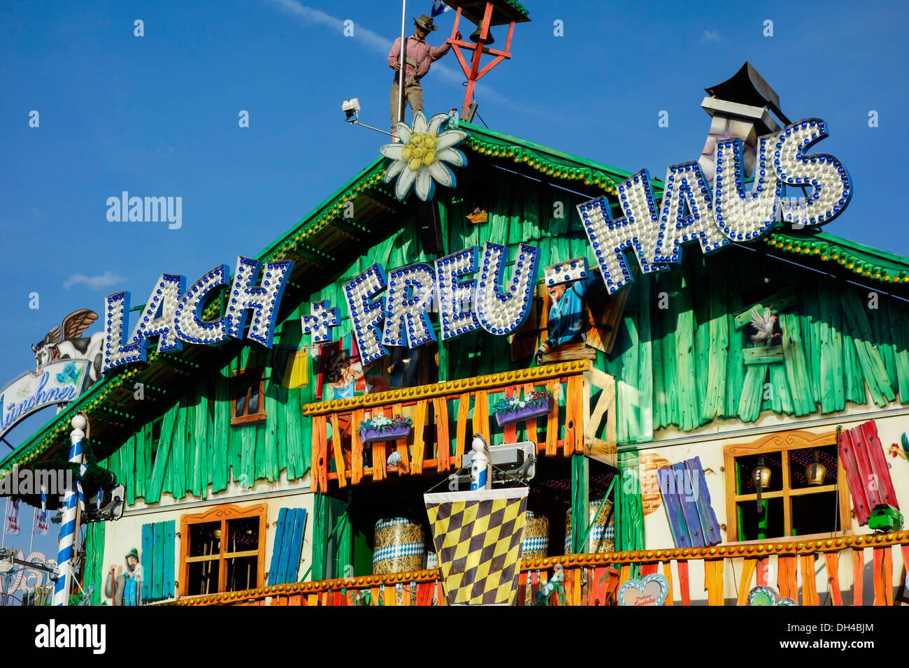 Oktoberfest funfair fairground hi-res stock photography and images - Alamy