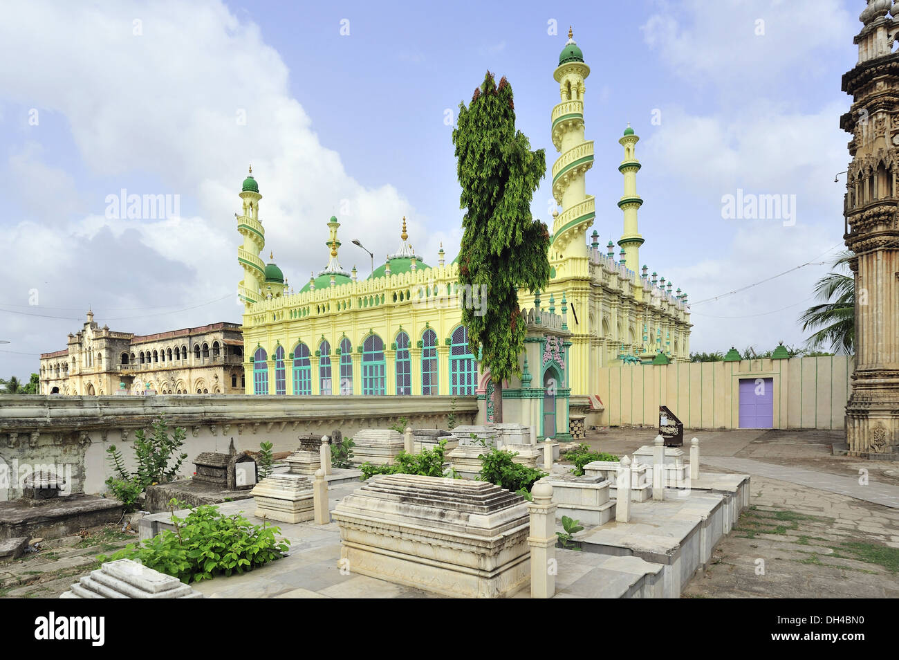 mosque Masjid at junagadh gujarat india Asia Stock Photo - Alamy