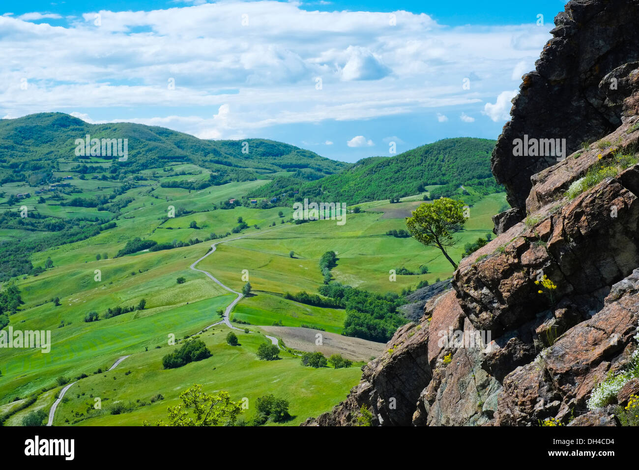 Panorama view in spring from Pietra Parcellara, Val Trebbia, Piacenza ...