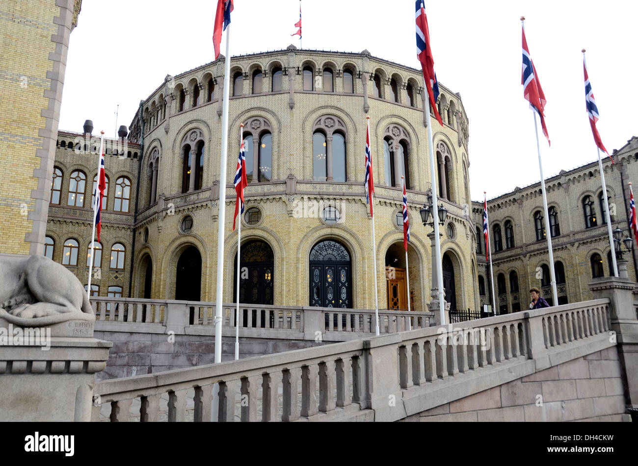 Norwegian Parliament building Karl Johans Gate the main thoroughfare in ...