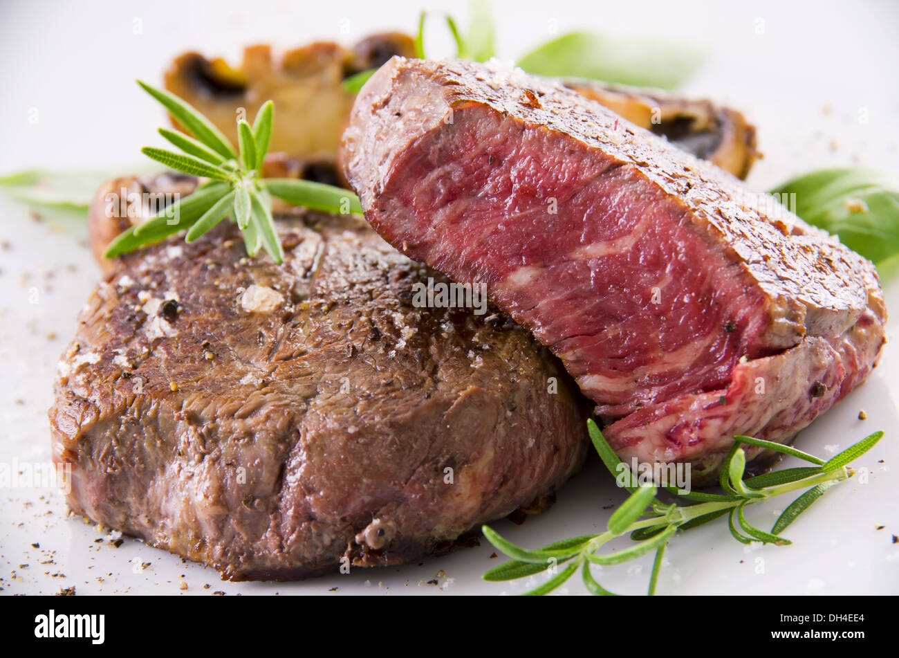 beef steaks on the plate Stock Photo - Alamy