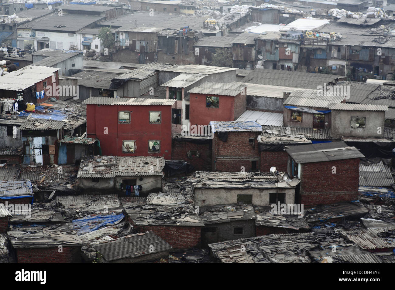 Mumbai slums aerial hi-res stock photography and images - Alamy