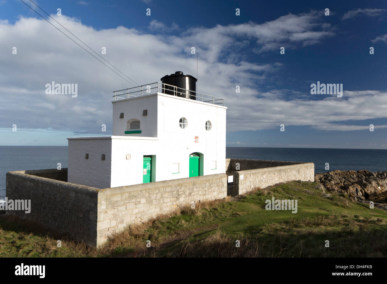 Bamburgh lighthouse hi-res stock photography and images - Alamy