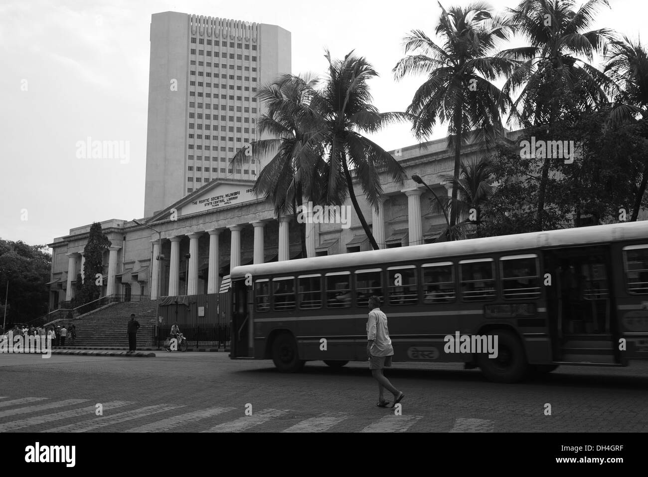 Rbi building mumbai india hi-res stock photography and images - Alamy