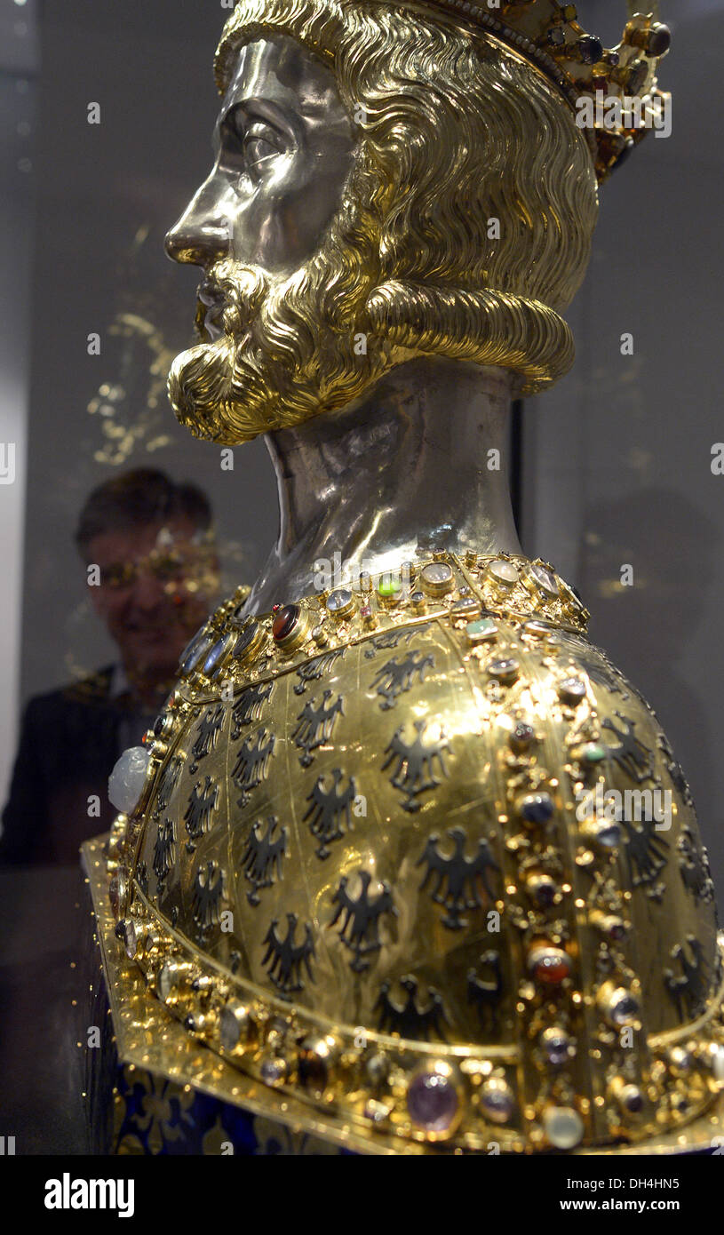 Aachen, Germany. 31st Oct, 2013. A golden bust of Charles the Great in ...